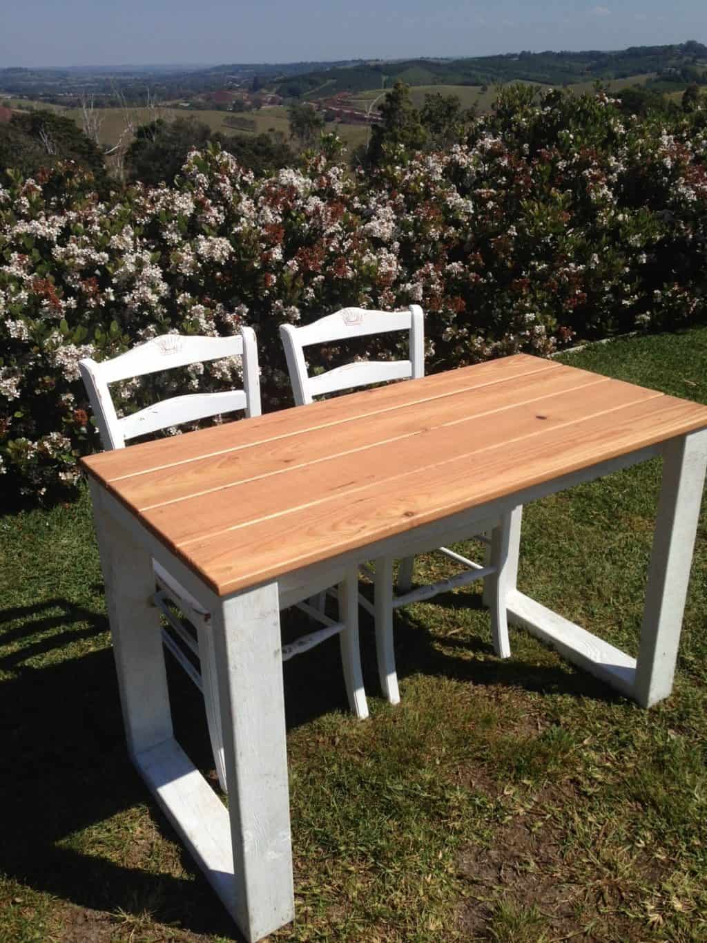 Signing Table l White Coastal | Arctic Fox Products for Hire